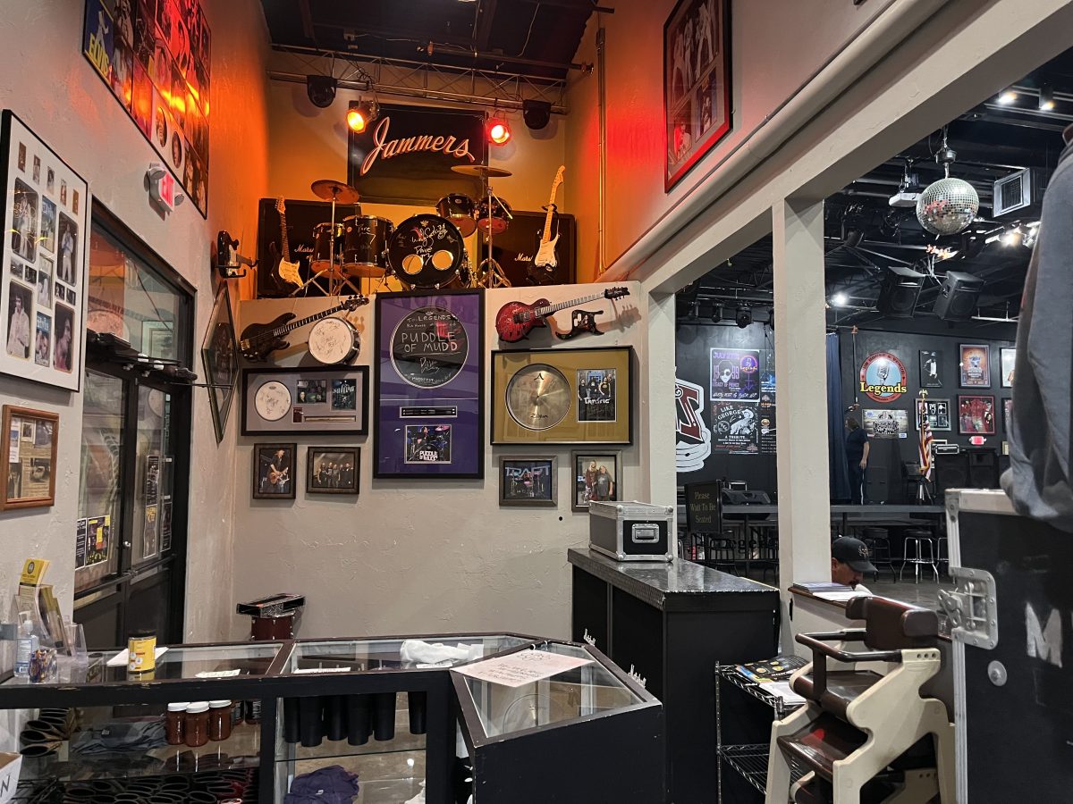 Legends Pubhouse & Venue open seven days a week – Central Oklahoma Weeklies