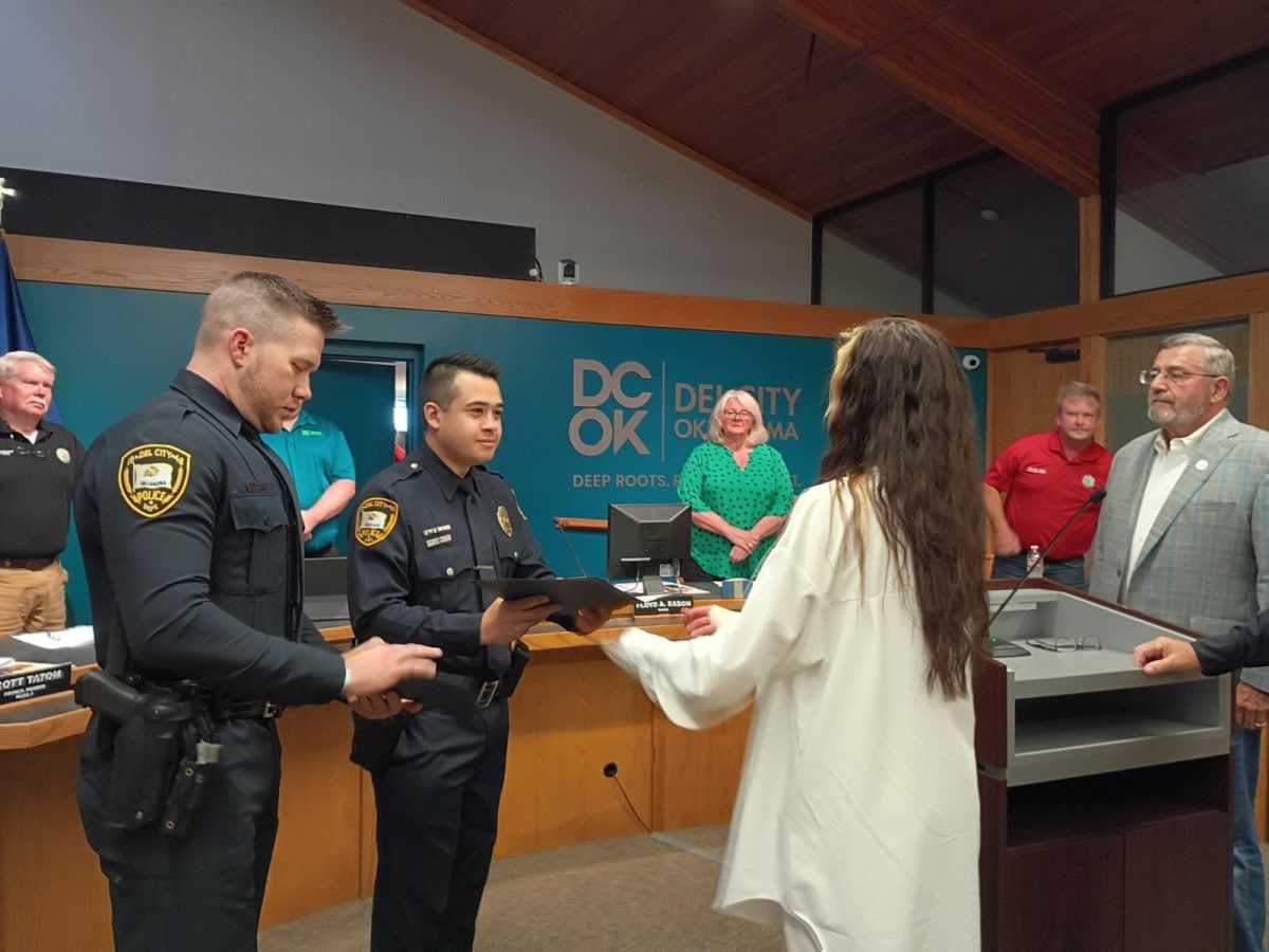 Del City Police Officers Recognized with Life Saving Award – Central ...